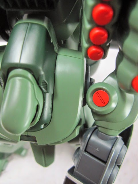 GUNDAM GUY: HGUC 1/144 AMX-102 ZSSA [Unicorn Ver.] - Review by Taka421