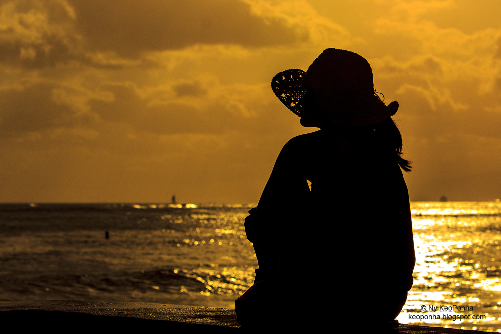 Ny KeoPonha Photography: A Girl in Shadow