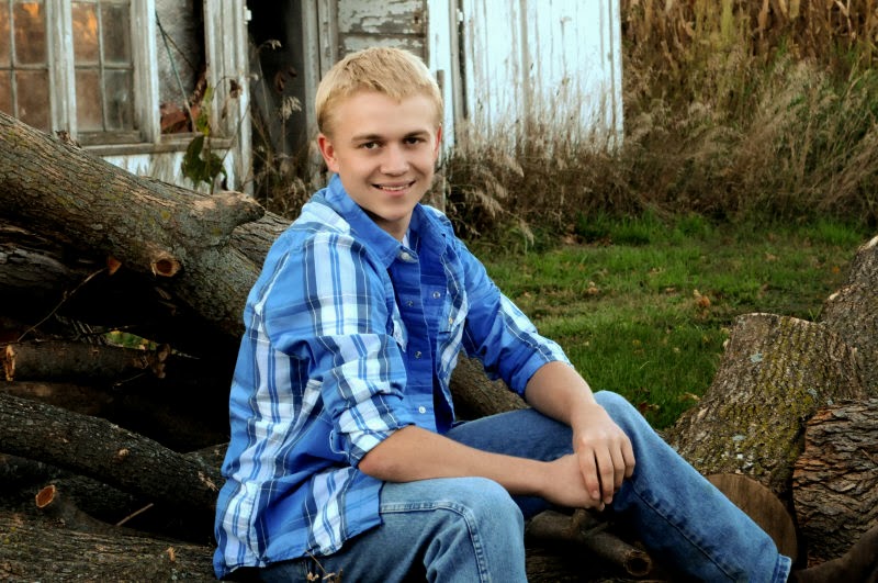 DGD Seniors: Jake | Senior Portraits | Pella, Iowa