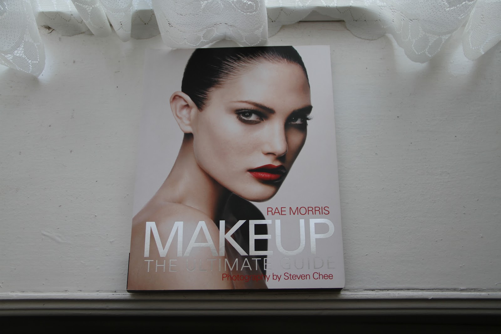 Nourish: Make-up Books.