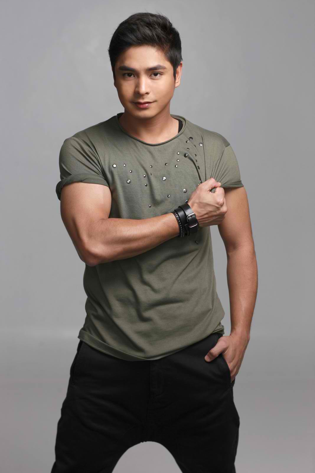 My E-net: E-MALE OF THE DAY: Coco Martin: ABS-CBN's Primetime King!