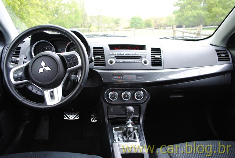 Mitubishi Lancer Evolution 2012: preço, fotos, consumo e ficha técnica