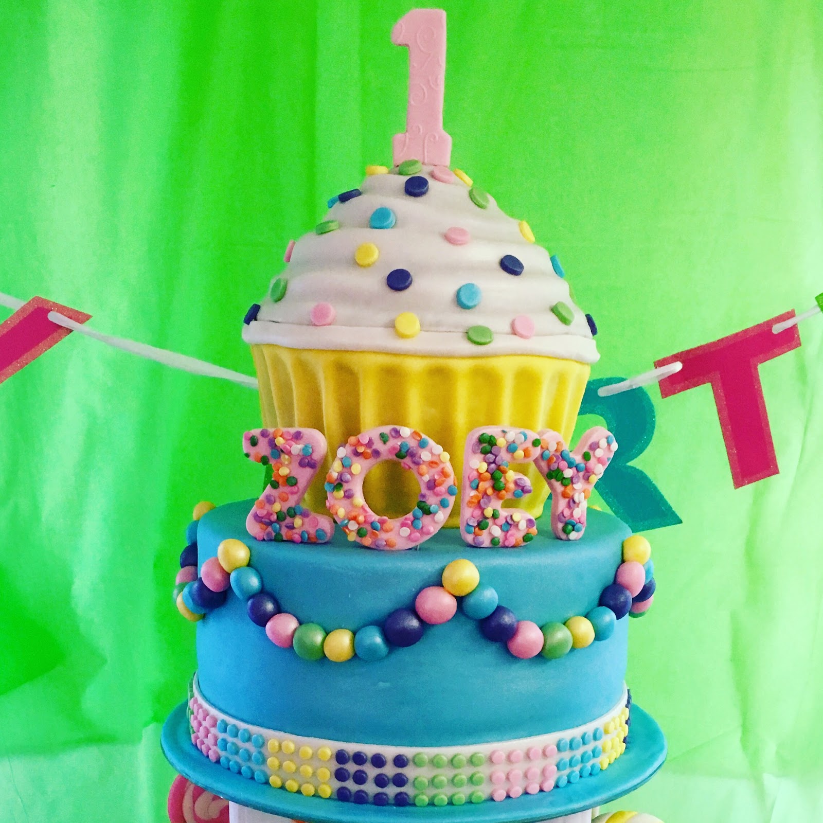 MyMoniCakes: CandyLand theme cake with ice cream cone separator tiers