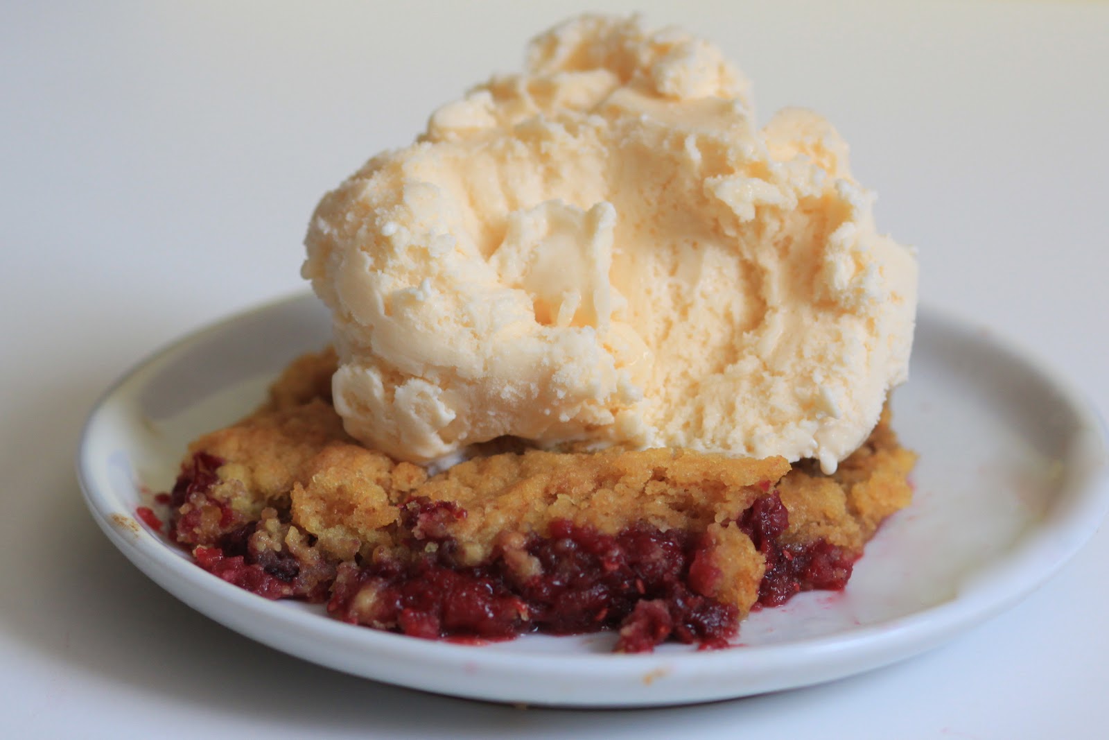 watch out for the woestmans: Best Raspberry Dump Cake