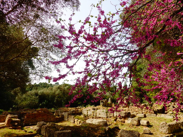 I Love Greece In The Spring Time • GloBelle Affairs