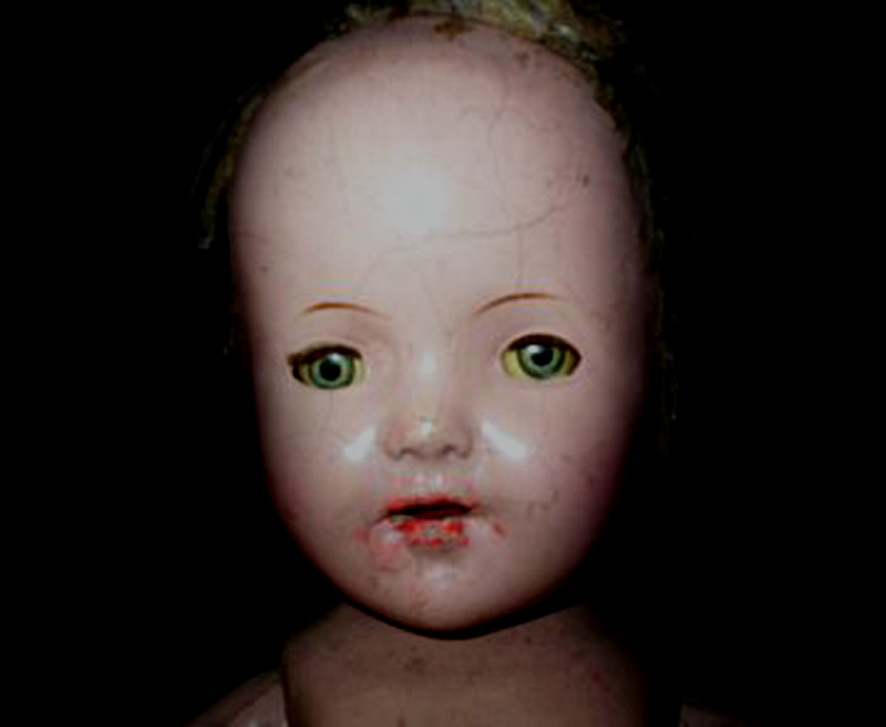 THE MOST WORLD RECORD``: 7 scary dolls and curse
