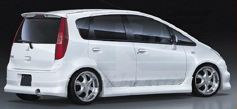 Midnight Garage Bodykit Centre: Mitsubishi Colt TLN Design Bodykit
