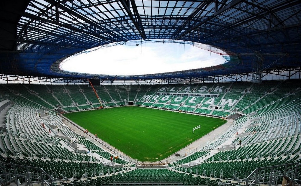 Crónicas de un Sevillista: Así es el Slask Wroclaw.