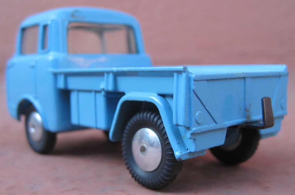 Miniatura 1.43: Jeep FC 150