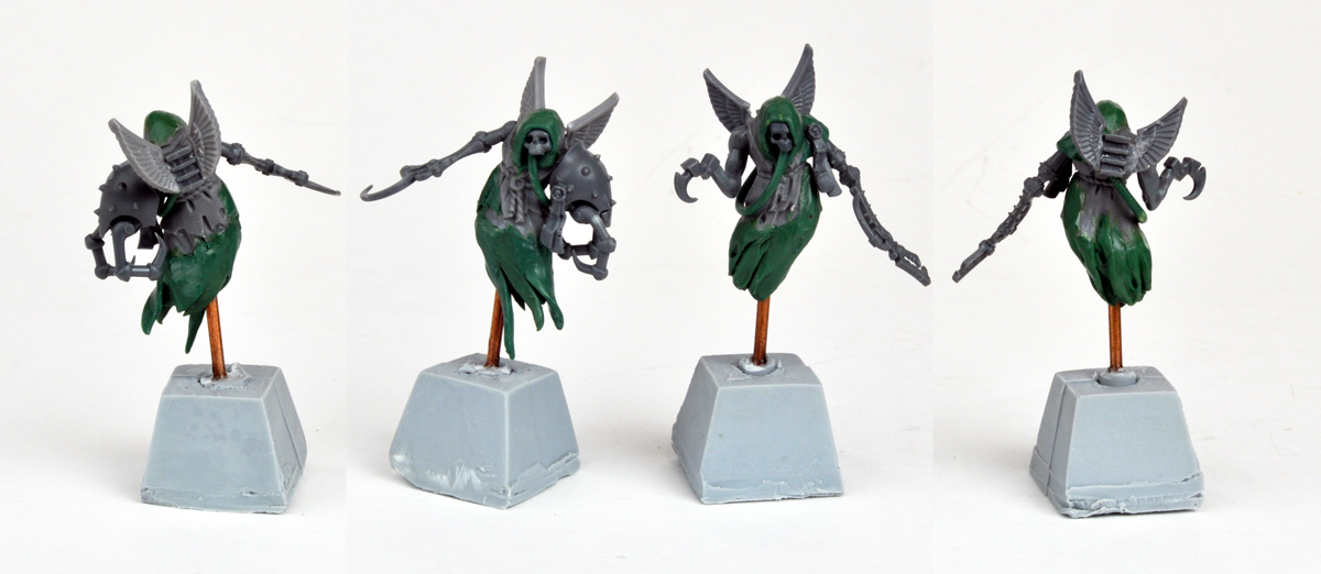 davetaylorminiatures: From the margins of the mighty tomes...