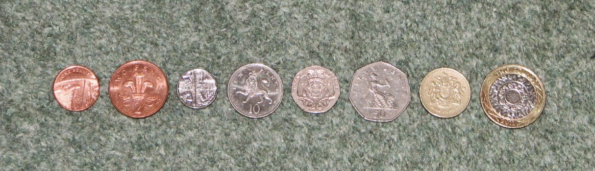 Air Nice-to-Livelands: Eight British coins