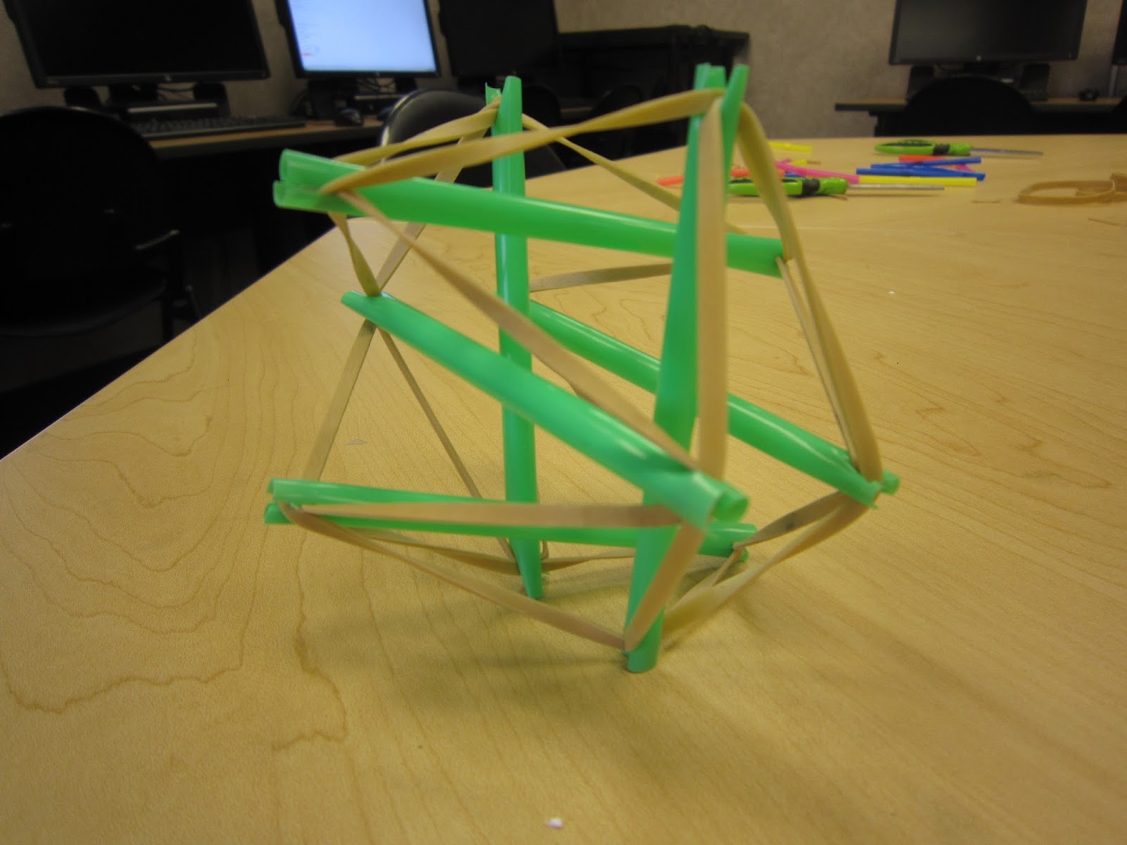 PNG @ ELMWOOD PARK PUBLIC LIBRARY: Tensegrity Structures - Day 1 - InTense!