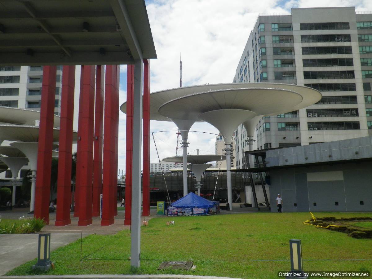 Philippines: 21st Century Parks: Centris Walk