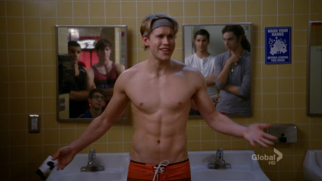 VJBrendan.com: Best Screen Shots Of This Past Weeks 'GLEE' Episode...