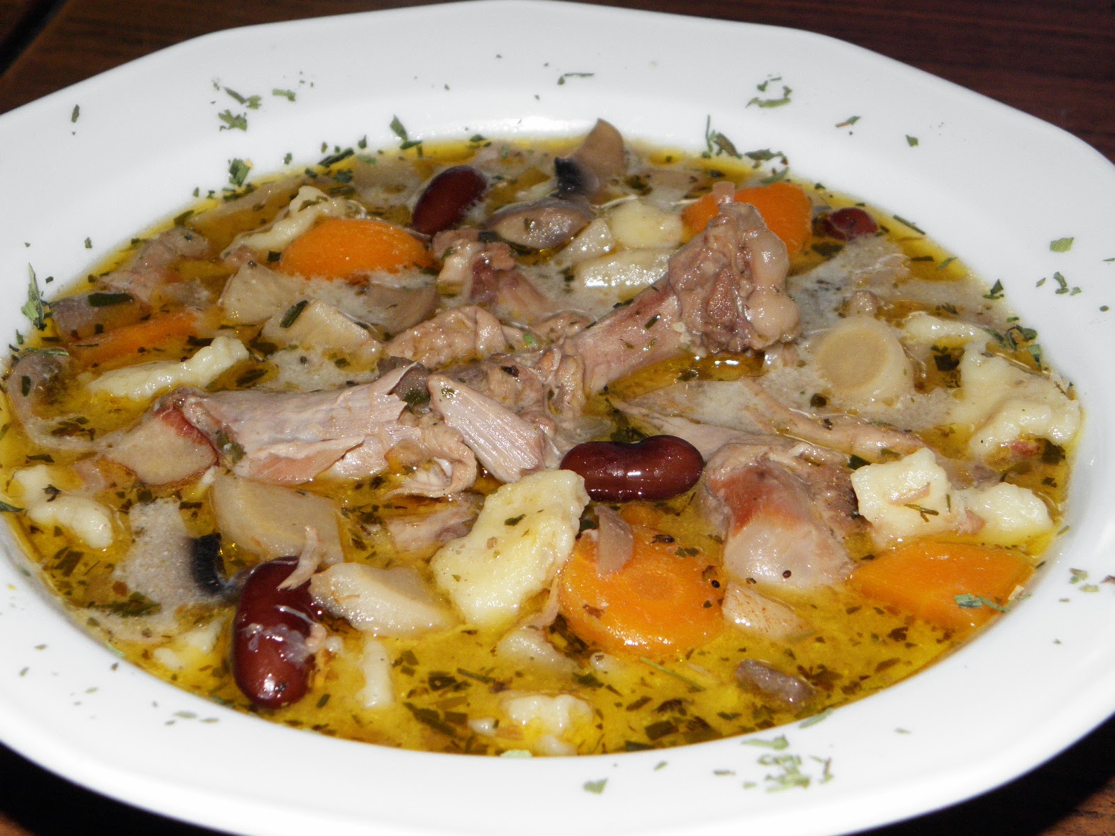 Karcsi főzdéje: Tárkonyos ragu leves kacsaszárnyból