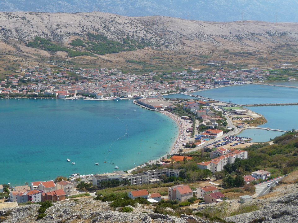 Travel-Addict: The Final Stop - Club Paradise in Novalja/Zcre Beach ...