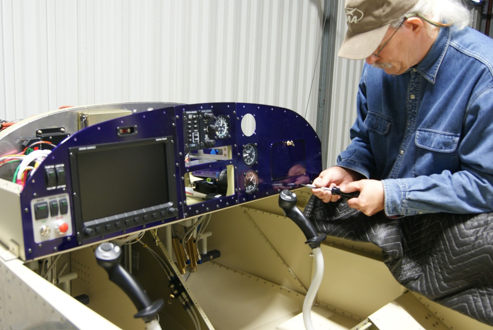 DOG Aviation John's RV-12 Blog: Instrument Panel Sections In Place ...