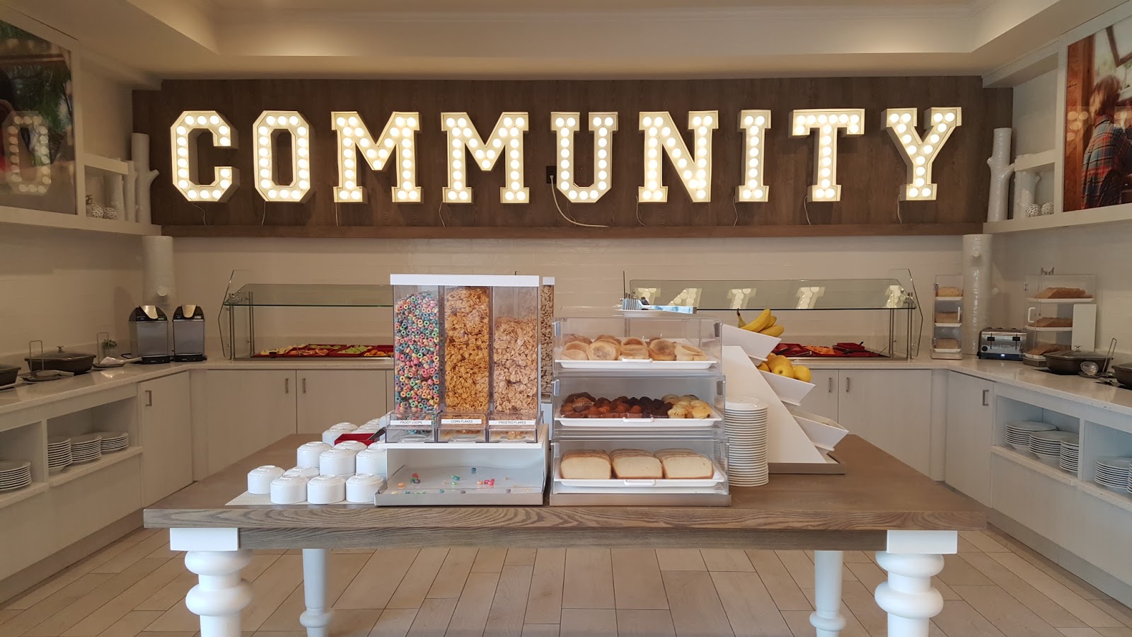 Little Ms. Crafty Pants: Staycation Getaway that won't break the bank!