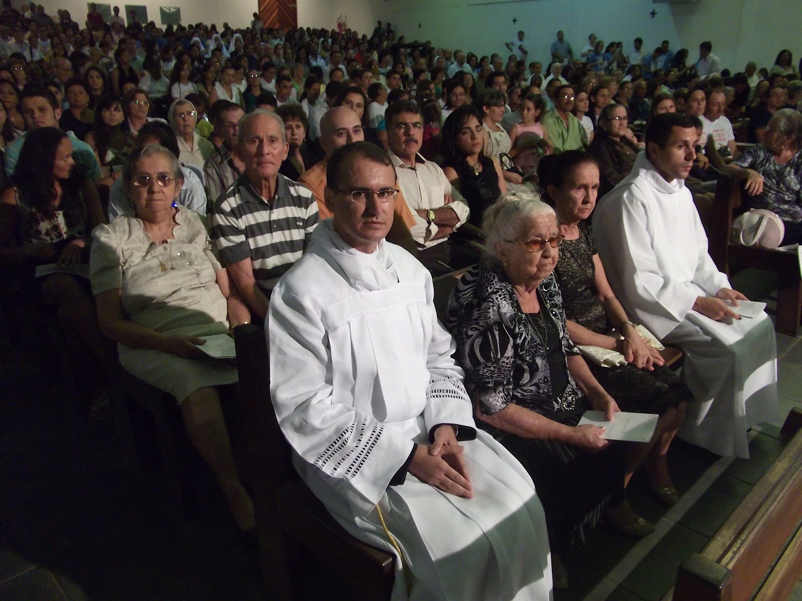 TARSO COSTA: Seminarista Inácio Lopes foi ordenado Diácono nesta última ...