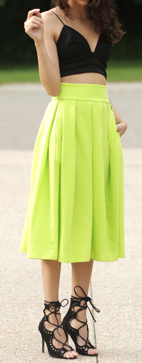 Style Know Hows: Neon skirt