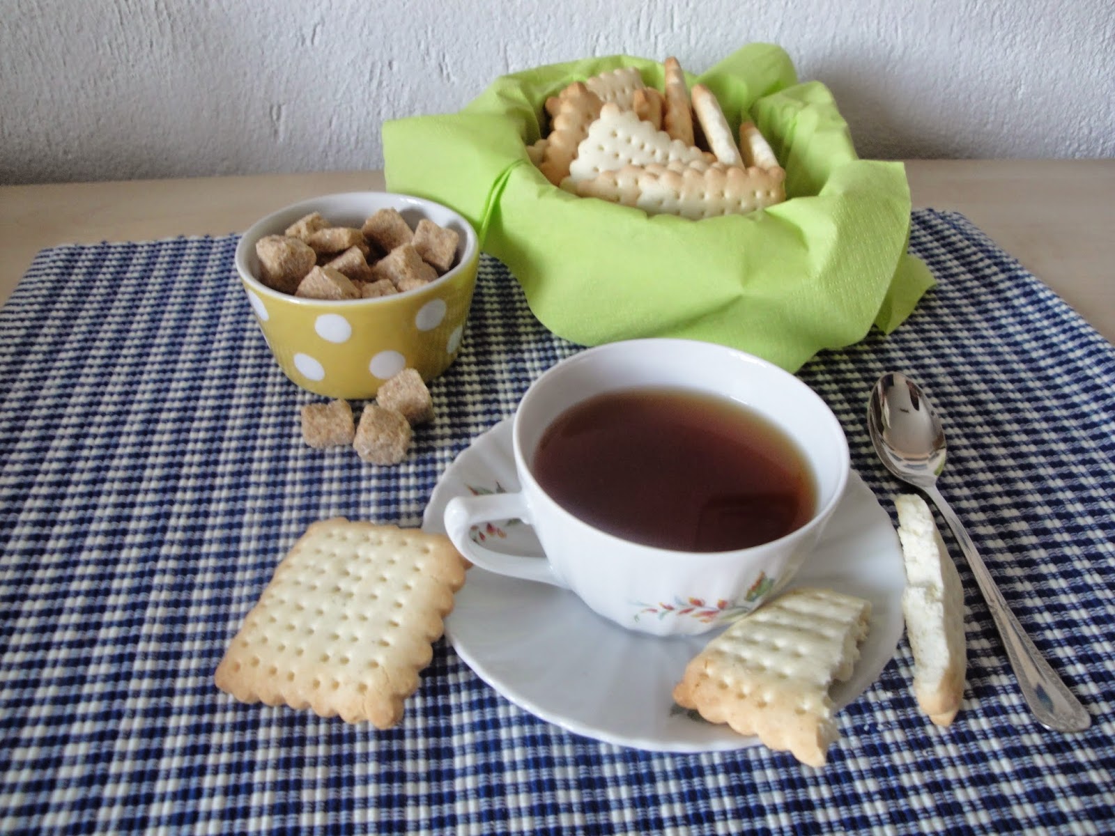 Arcobaleno di Zucchero: Biscotti Secchi Senza Glutine