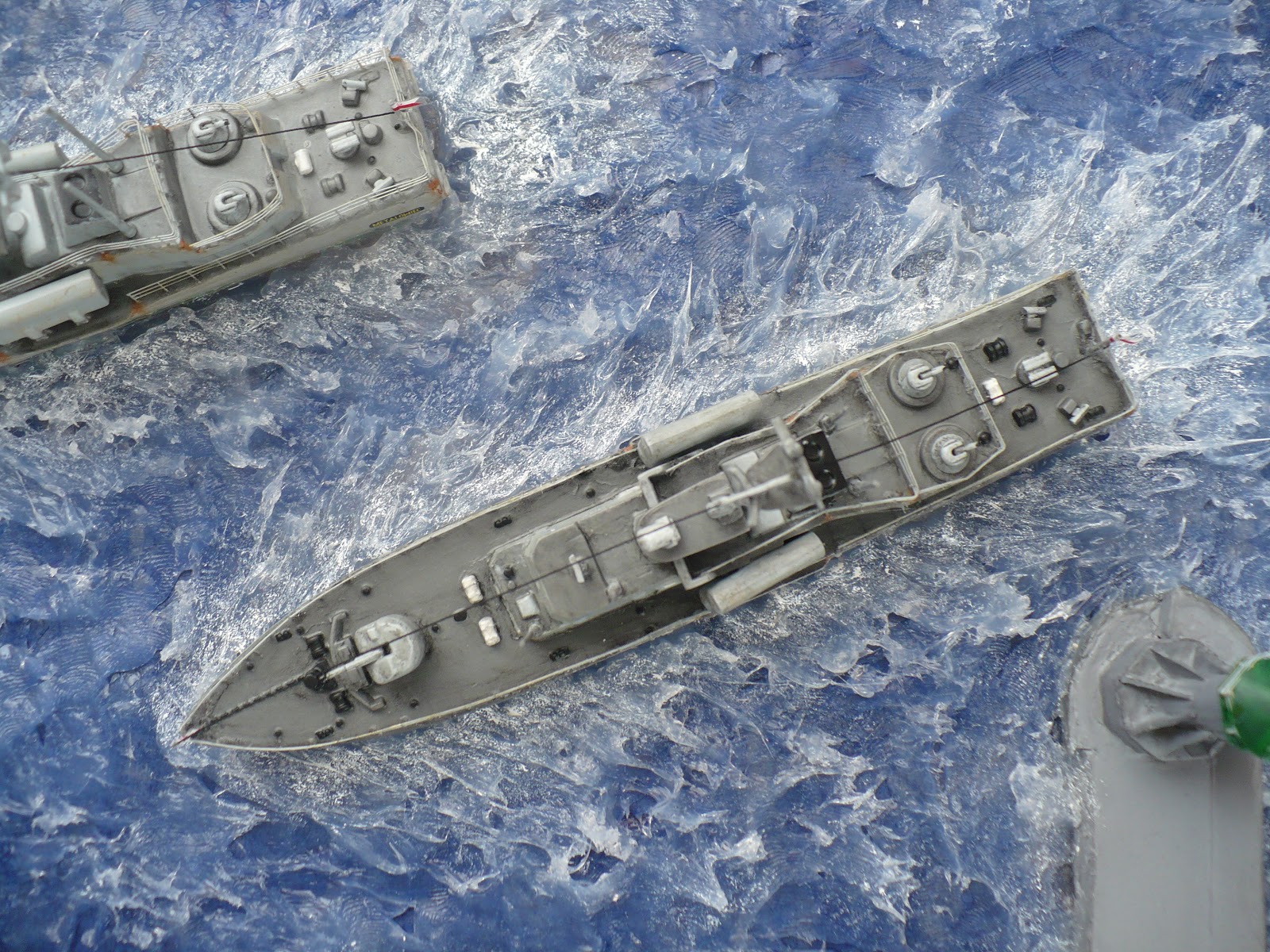 Modelarstwo okrętowe: ORP Rolnik i Metalowiec