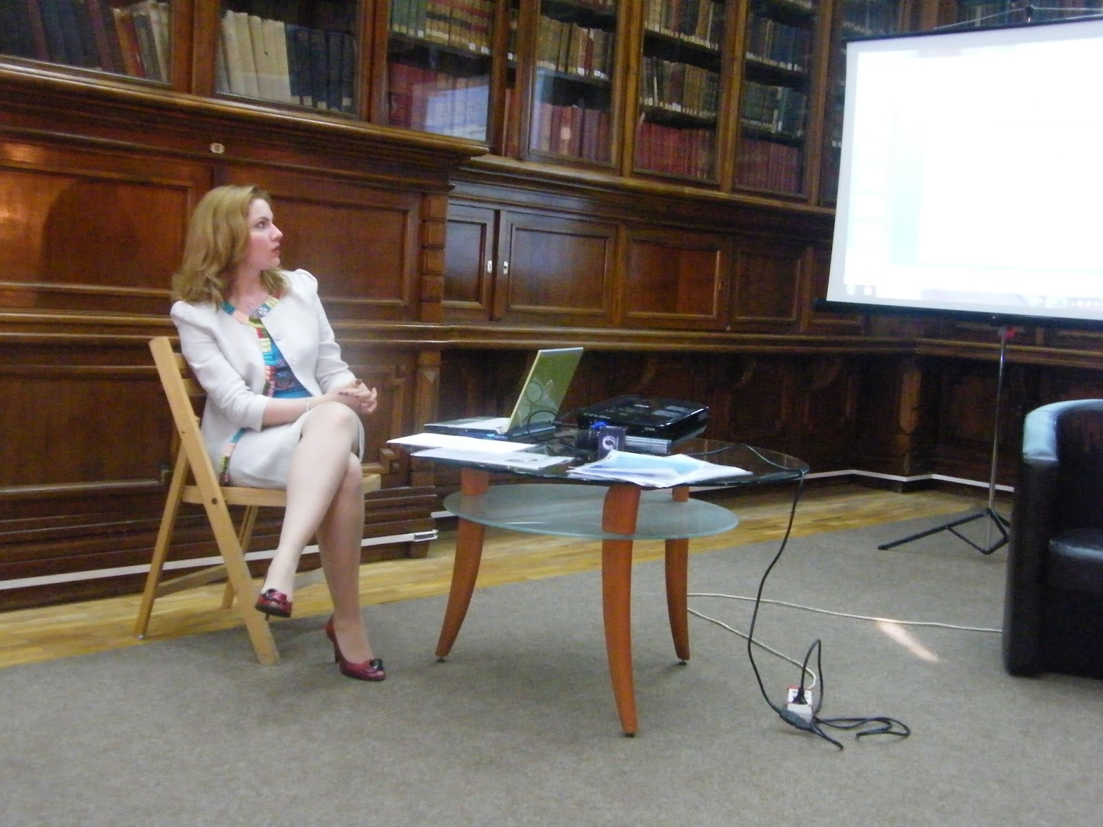 Catedra de limba si literatura romana a Liceului "Tudor Arghezi" Craiova