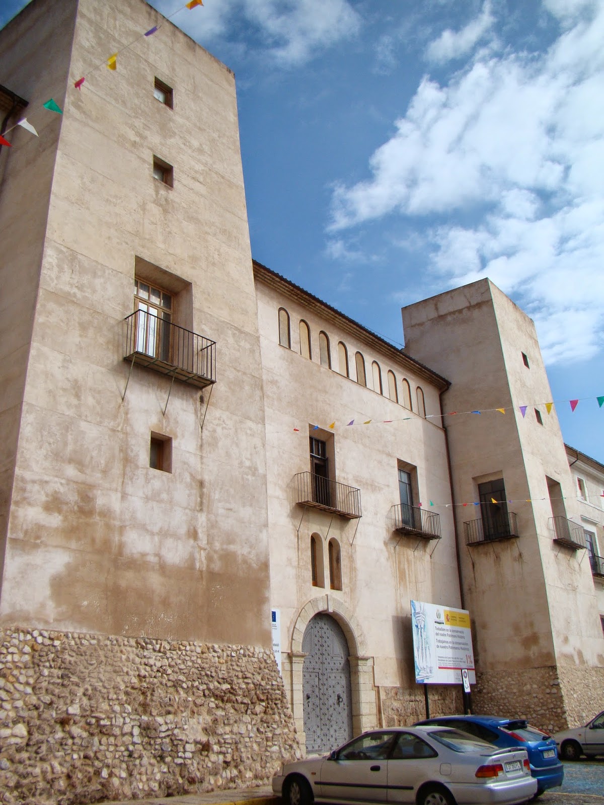 Castillos Españoles: CASTILLO-PALACIO DE LOS MILÁ Y ARAGÓN - ALBAIDA ...