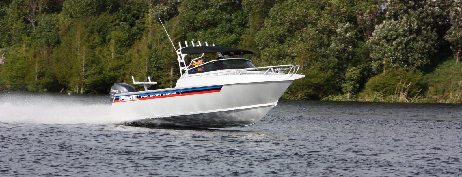 AMF Boats - Alloy Boat Builders: AMF 660 Vee Berth Cabin Factory Overview