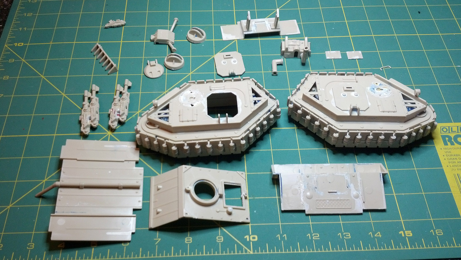 Warhammer 40k Refit: Rogue Trader Land Raider Conversion - Part 1