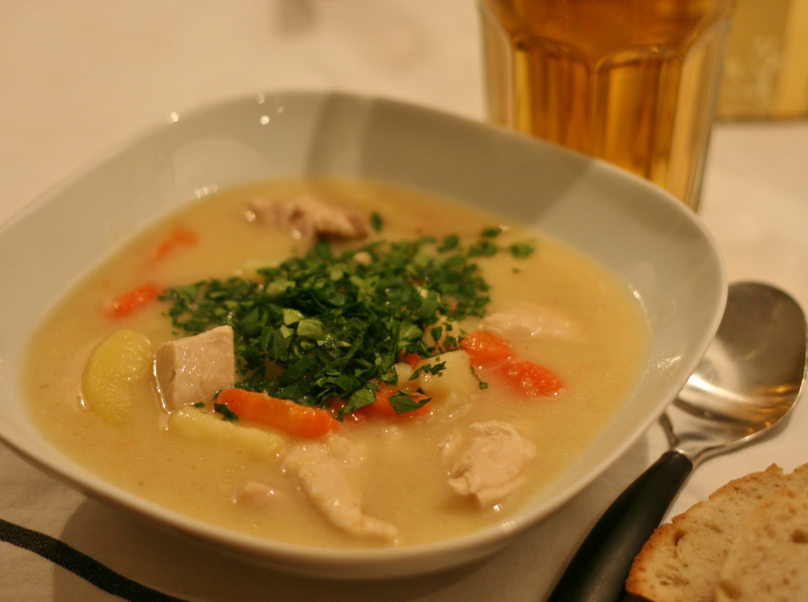 SMASKENS.NU: Inget värmer som kycklingsoppa