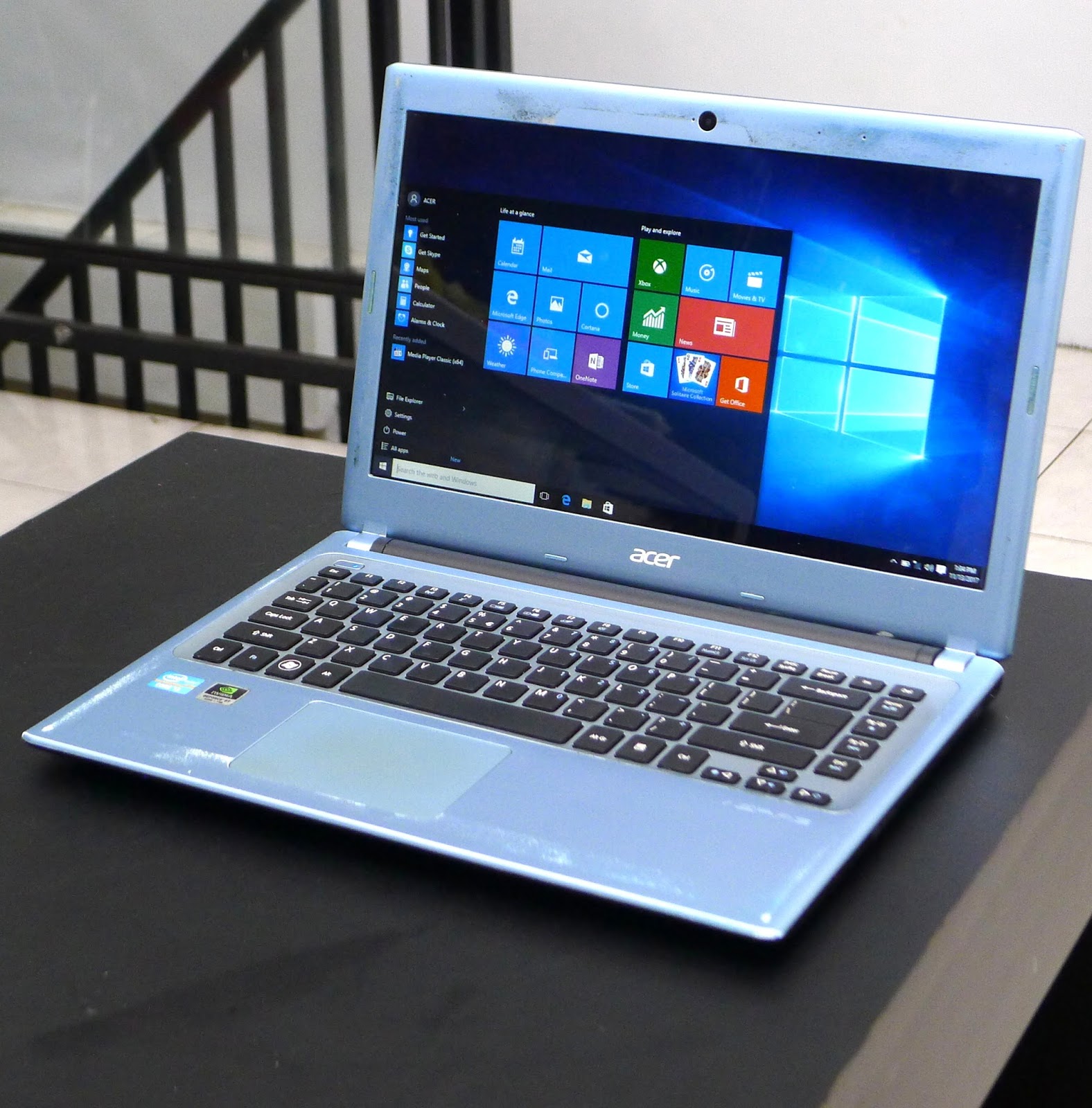 Laptop Gaming | Acer V5-471G | Core i3 | Dual VGA | Jual Beli Laptop ...