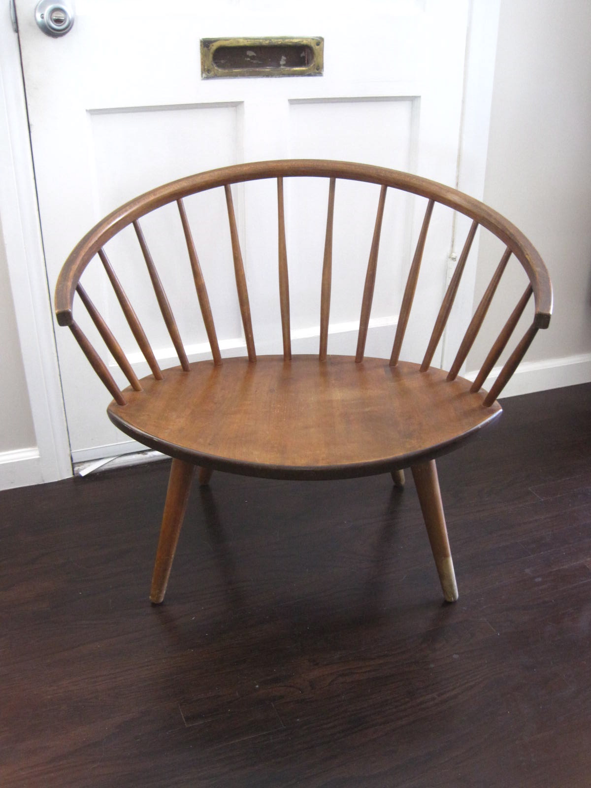 Rhan Vintage. Mid Century Modern Blog.: Unique Mid Century Spindle ...