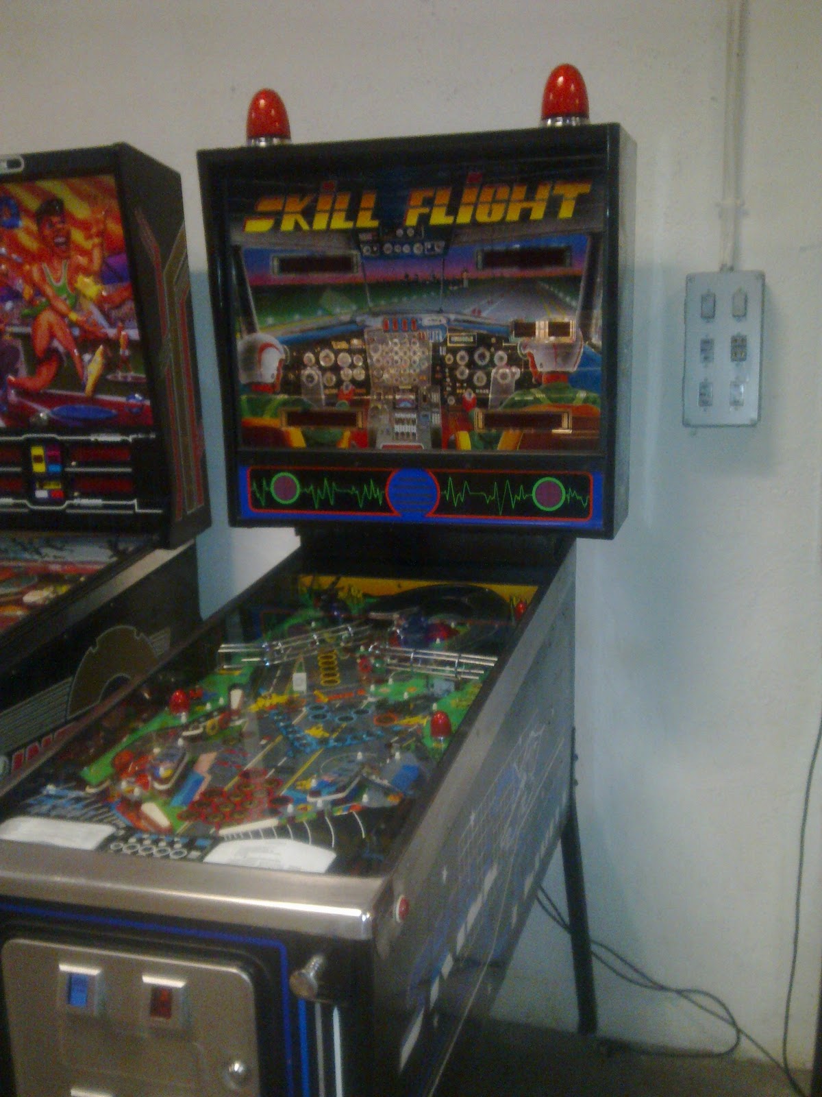 RECREATIVOS LIDER S.A.: PINBALL RESTAURADAS // SEGUNDAMANO