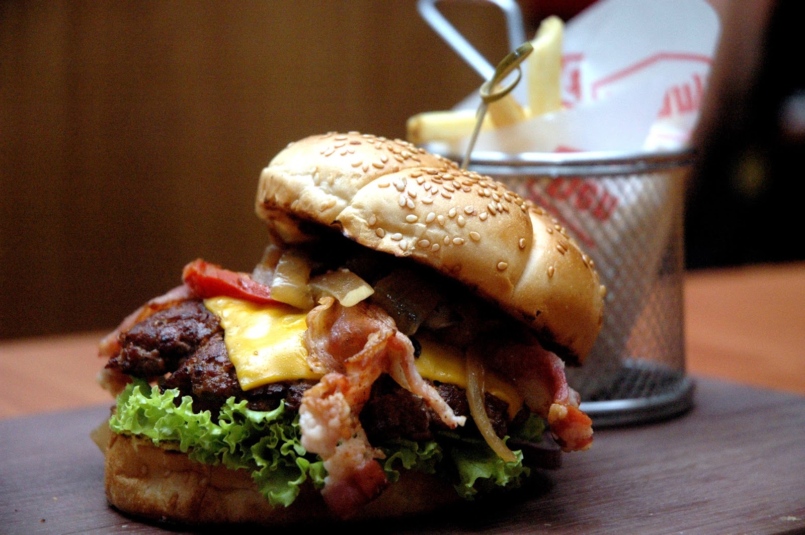 DUDE FOR FOOD: America's Diner is Finally Here: Denny's Opens First ...