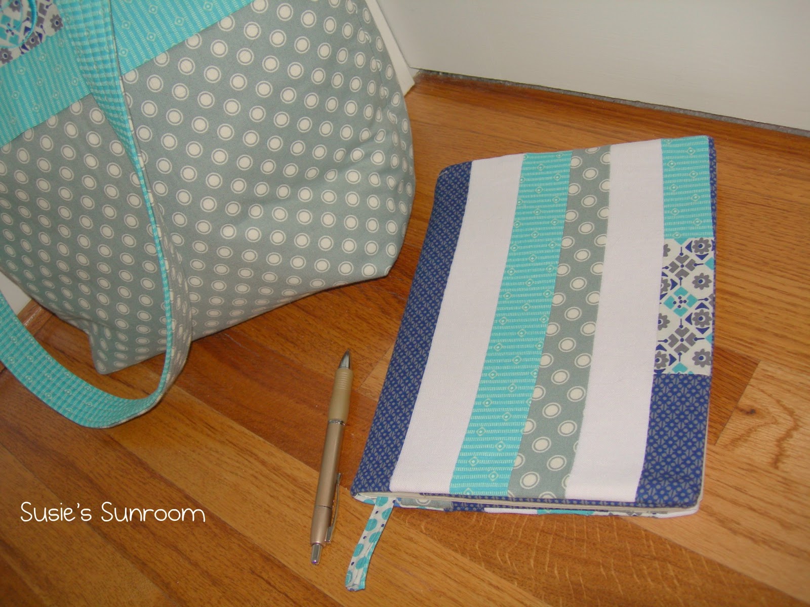 Susie's Sunroom: April Showers bring Journal Covers....
