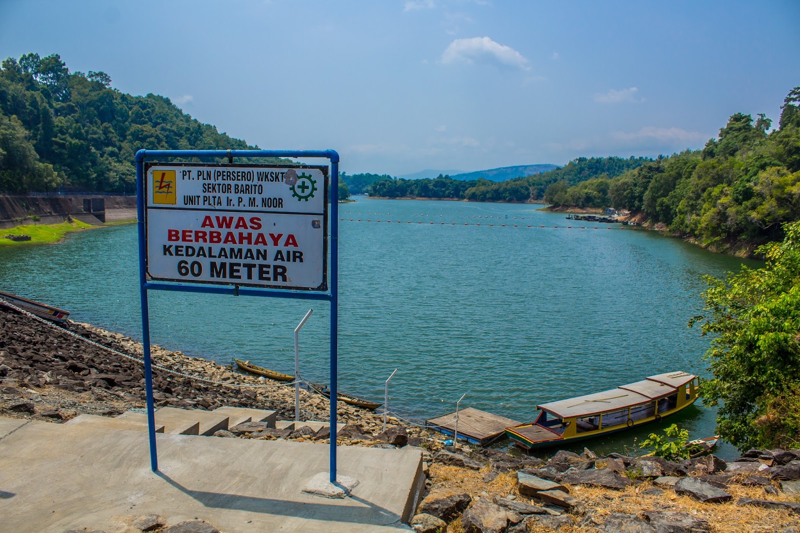 FIELD TRIP KE PLTA RIAM KANAN