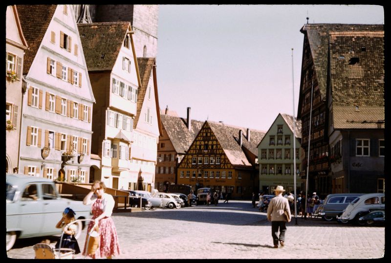 55 Amazing Color Photos of West Germany in 1961 | Vintage News Daily