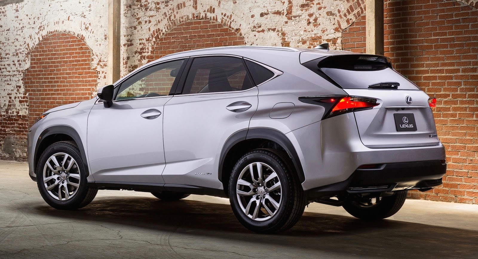 Car Style Critic: Lexus NX = Toyota RAV4 Huge Facelift