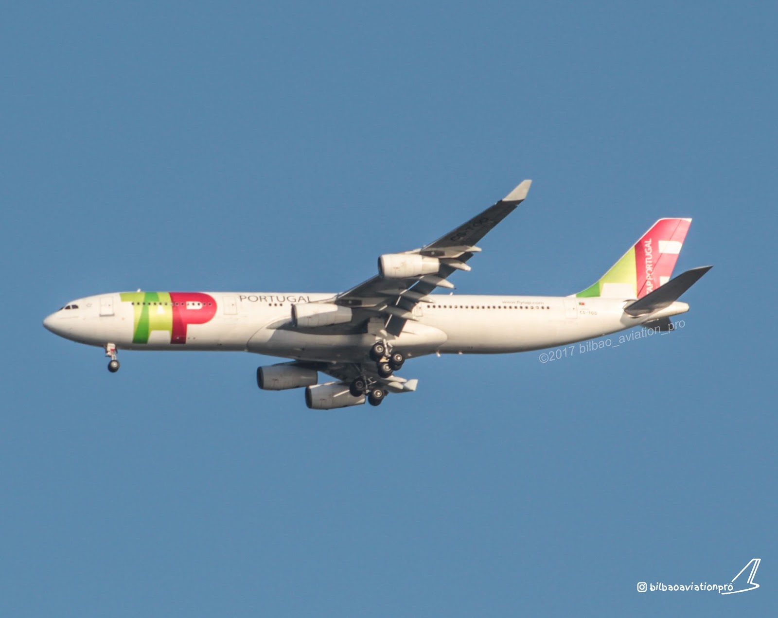 bilbao_aviation_pro: Tap Air Portugal Airbus A340-312 CS-TOB "D.Joao de ...