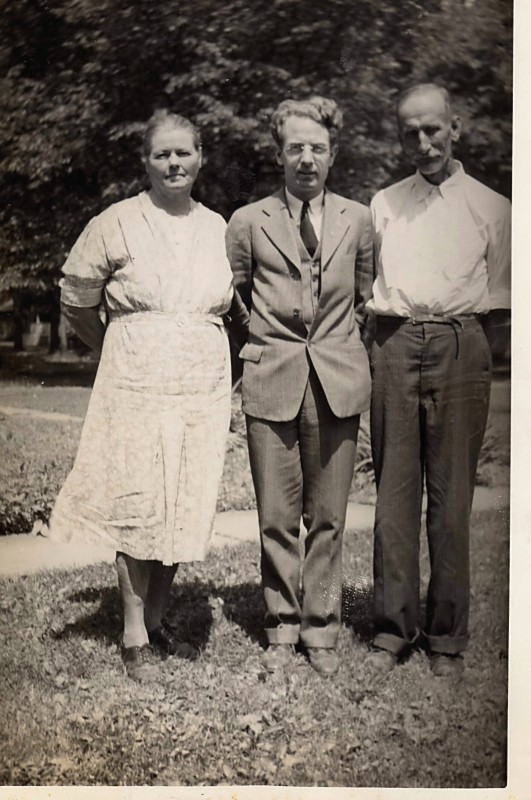 The Life and Times of Daddy and Mummy: 1903 - 1942 Cecil John Buffam