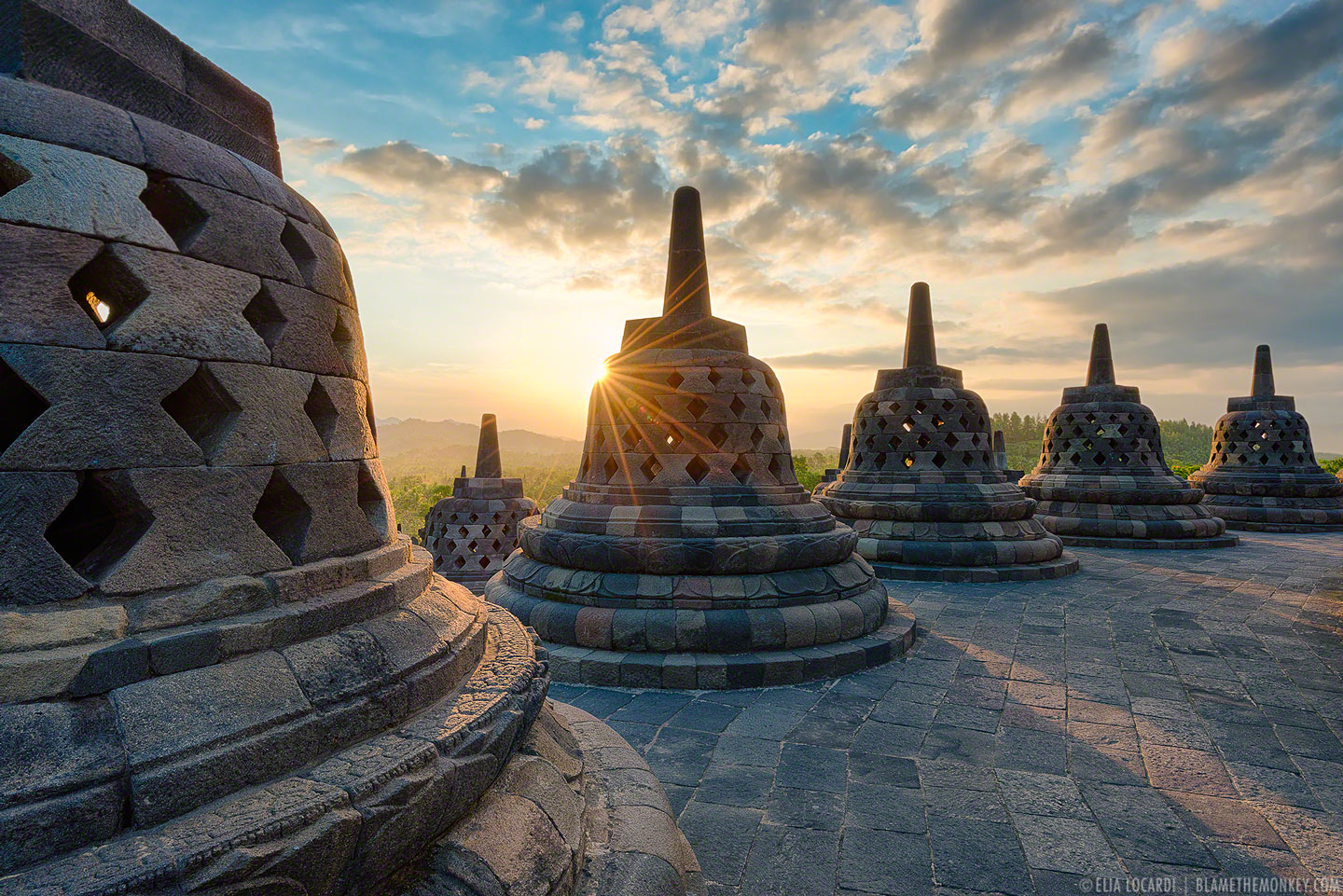 Fakta : 5 Hal Menarik Dari Candi Borobudur Yang Perlu Kamu Tahu - STYA ...