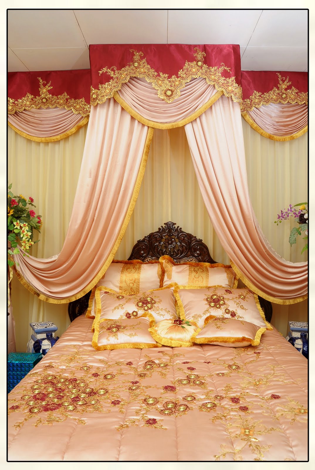TYARA-WEDDING: Kamar Pengantin Tyara