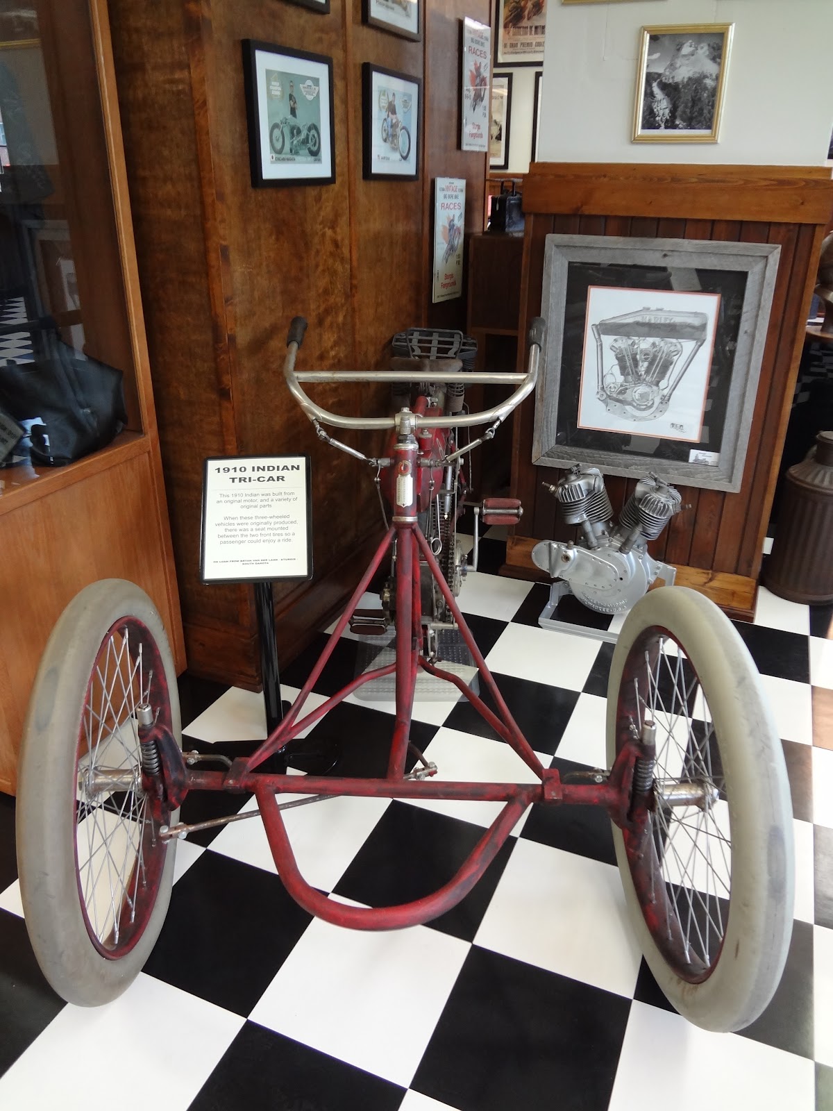 Crazy Travelers...: Day 24 - Sturgis (Almost significant enough to have ...