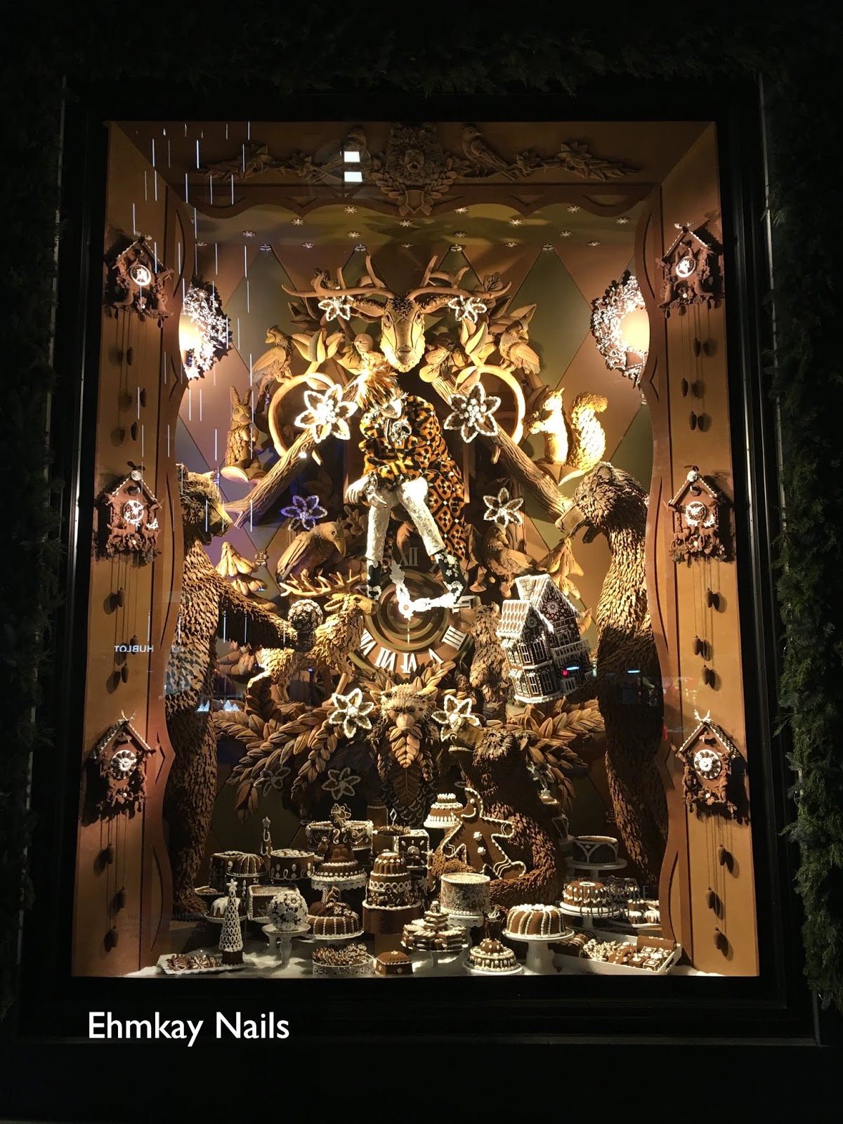 ehmkay nails: Holiday 2018 Window Displays of New York City