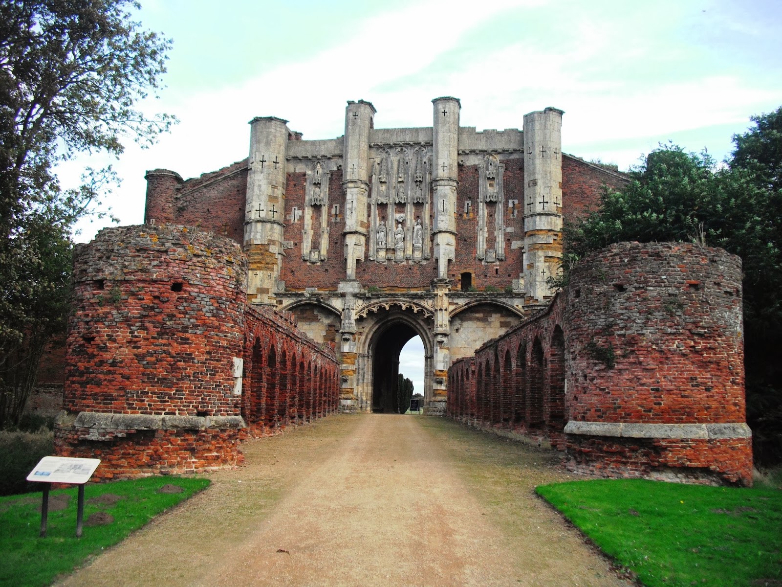 Love my life: Visit to Thornton Abbey
