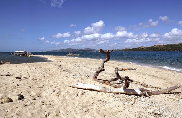 mybeautifulILOILO: Lovely Sandy Island Strips in Ajuy