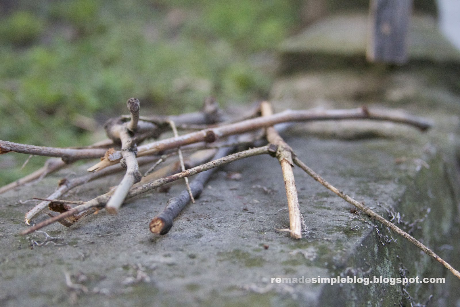 ReMadeSimple: Framed Sticks Welcome Sign