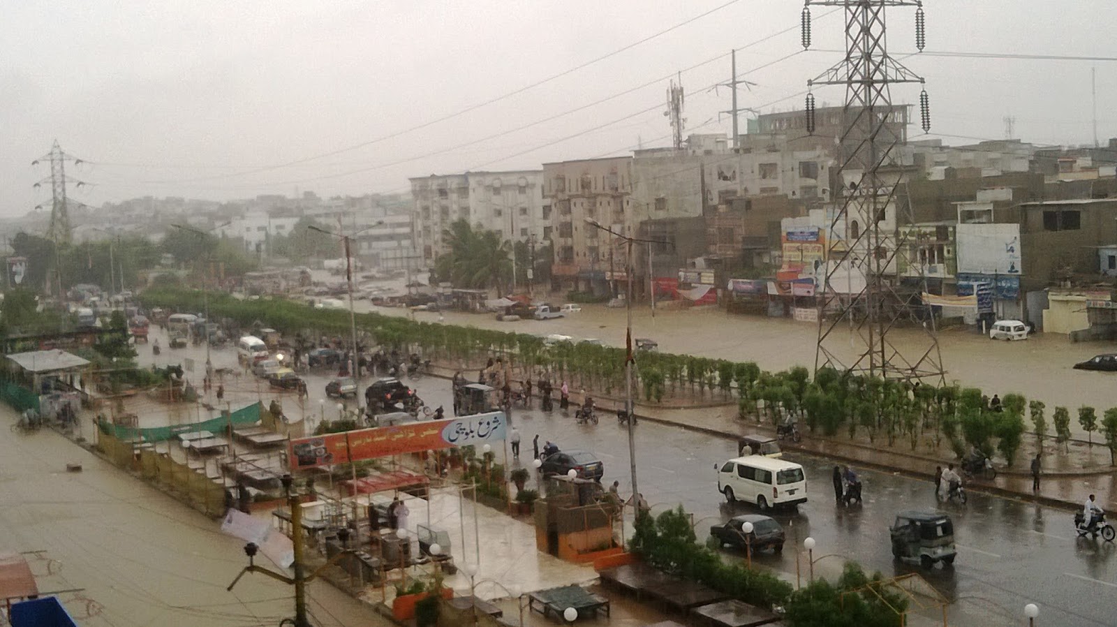 Reflection of Mind: Karachi Ki Barish..