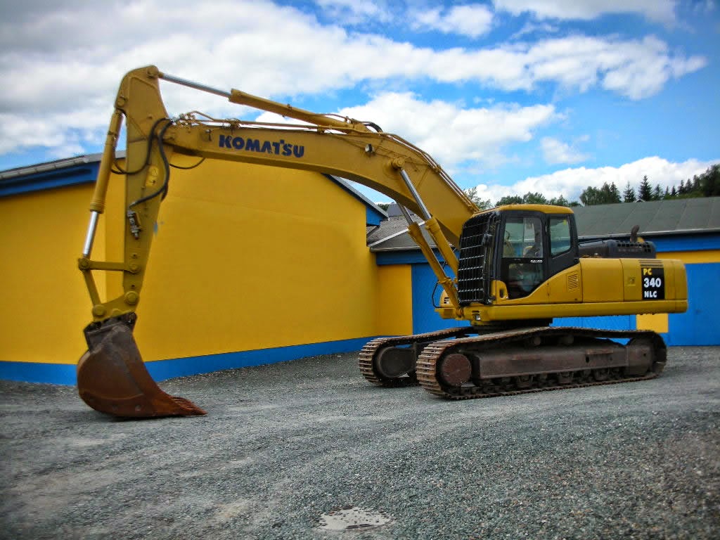 EXCAVATOR Komatsu PC340 Second Hand 73500 Euro
